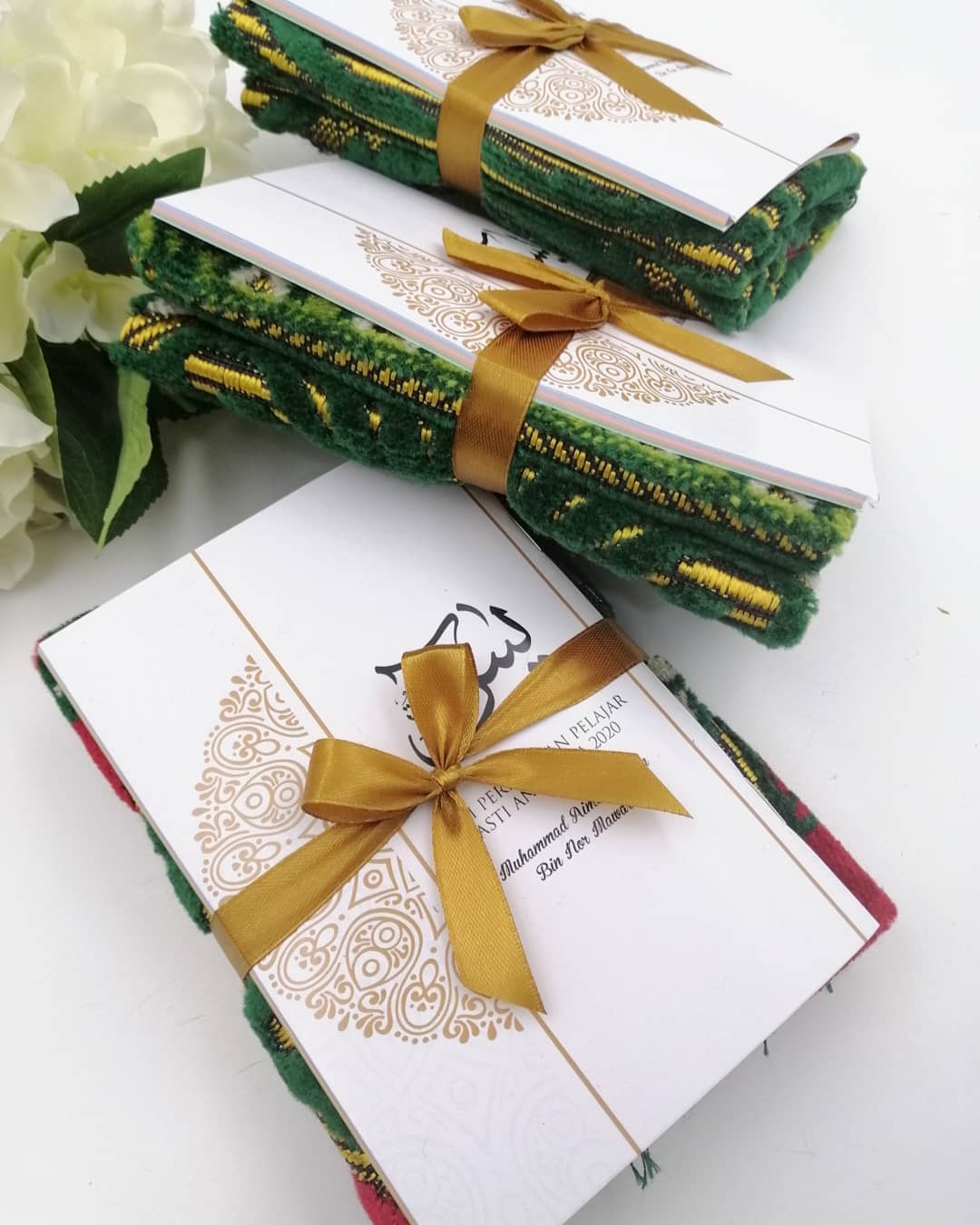 Buku Yasin Printing dengan Pelbagai Pilihan Set, Set Sejadah Mini ...